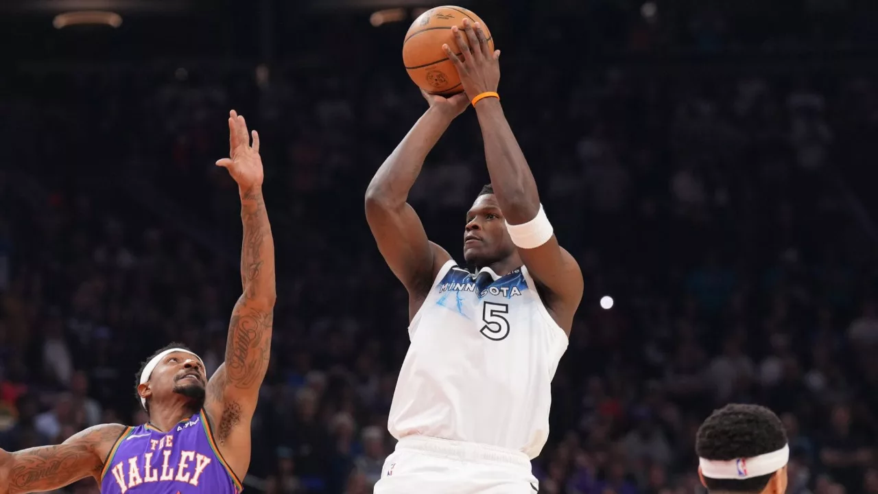 Anthony Edwards en feu : record à 3 points et carton vs Suns