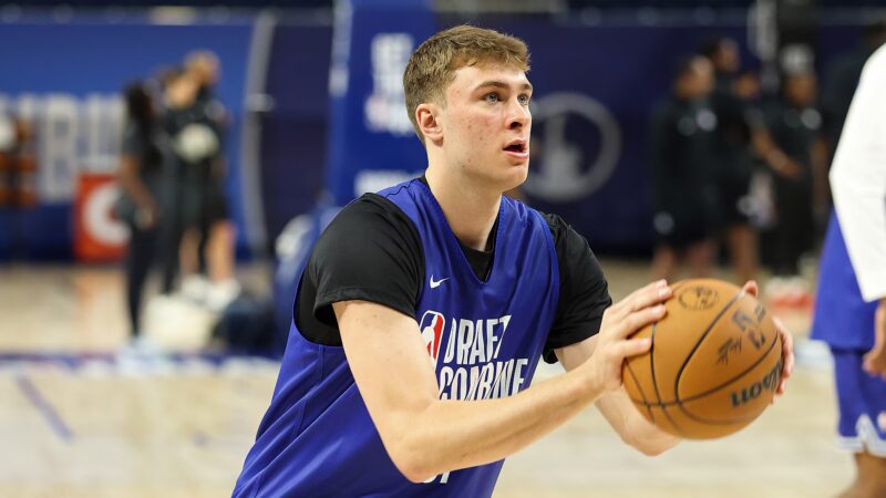Avec le premier choix, les Dallas Mavericks sélectionnent Cooper Flagg